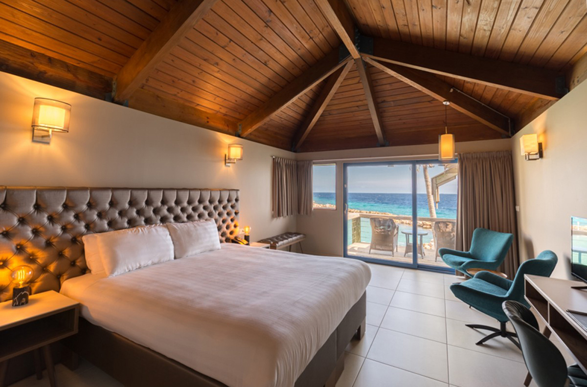 Avila Beach Hotel i Curacao Caribien - Stjernegaard Rejser