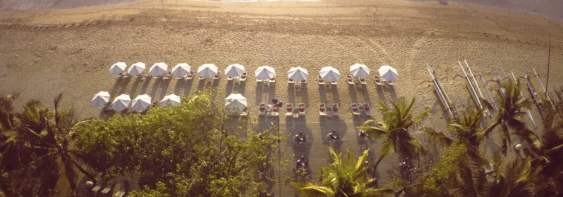 Segara Village: Sanurs Bedste Hotel Direkte på Stranden