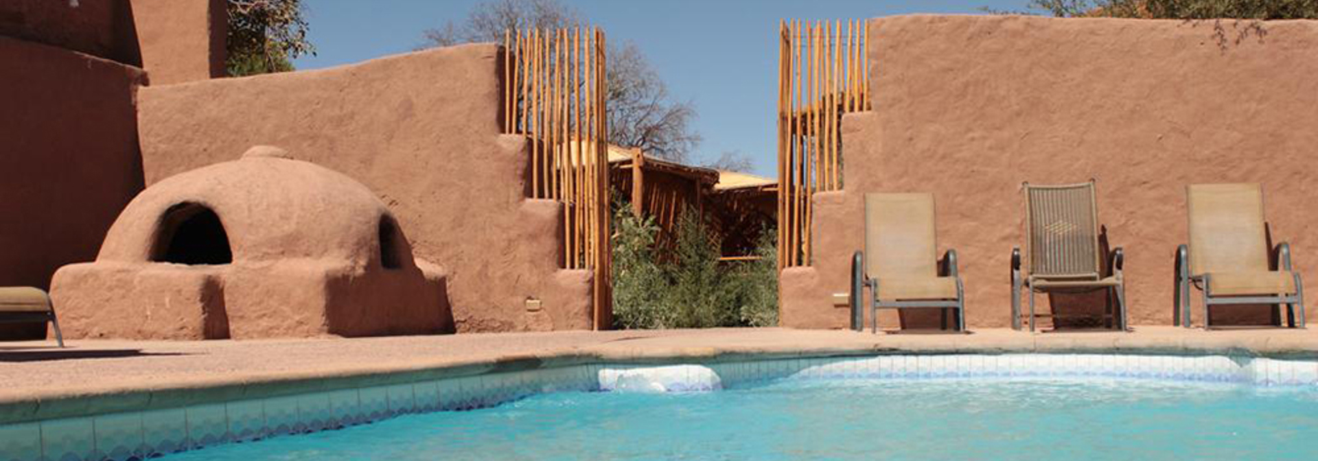 El Poblado de Kimal: Traditionsrigt Ophold i Hyggelige Hytter.