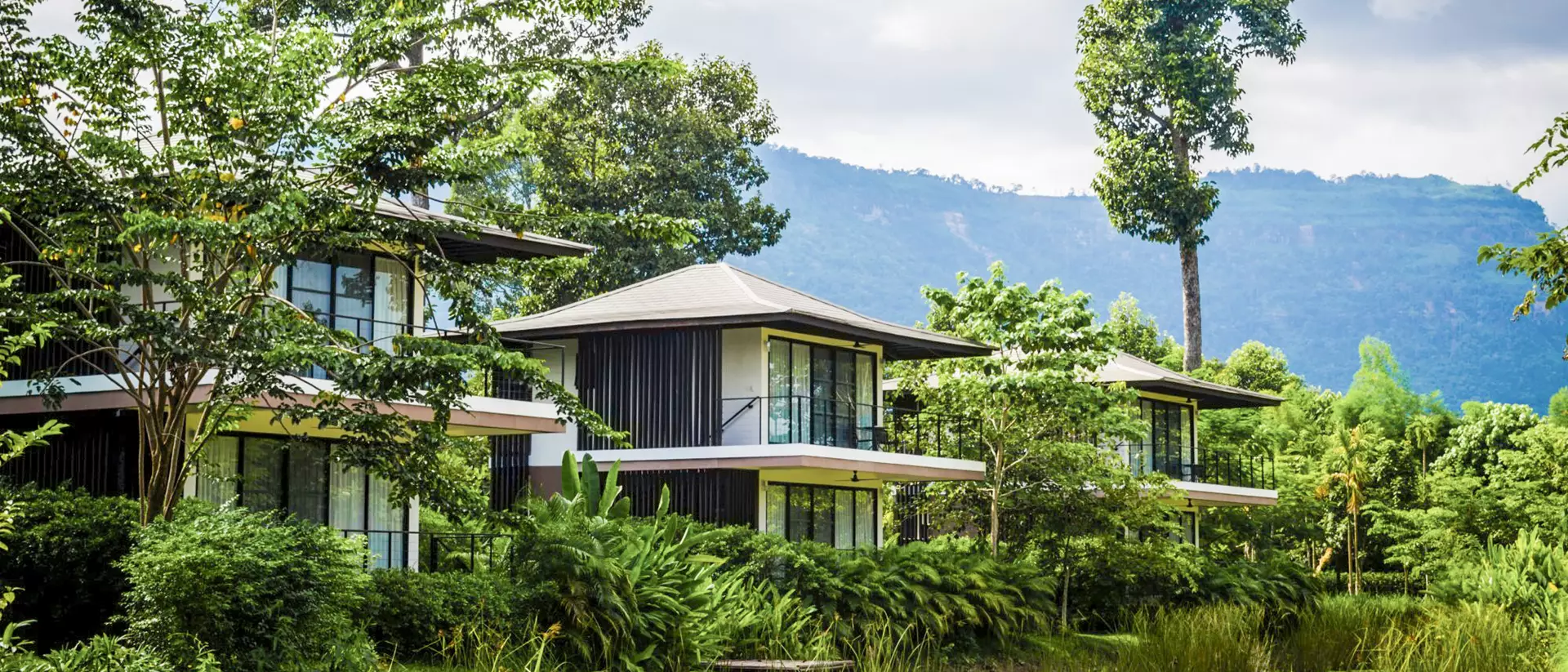 Pakse River Resort: Idyl ved Floden nær Wat Phou