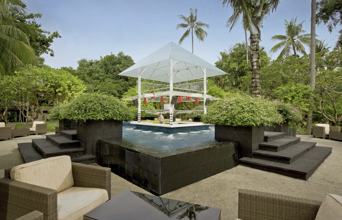 Segara Village: Sanurs Bedste Hotel Direkte på Stranden